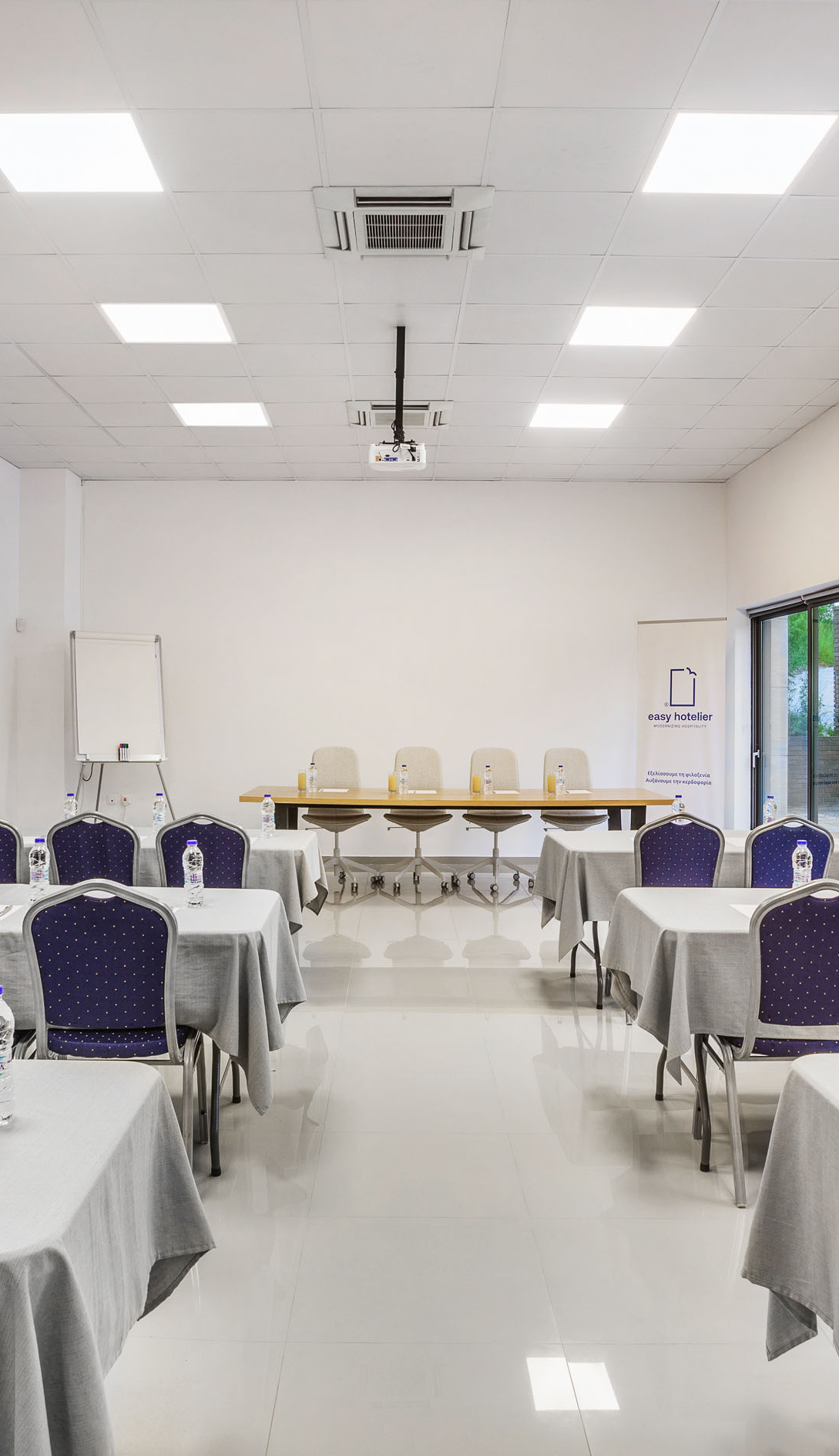 Creating hospitality ambassadors - Easy Hotelier | Διαχείριση ...